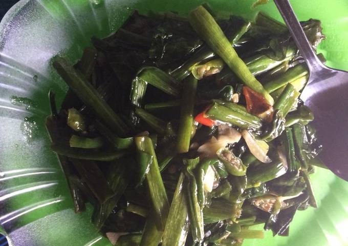 Resep 50. Oseng eceng pedas (genjer) oleh linda astuti - Cookpad