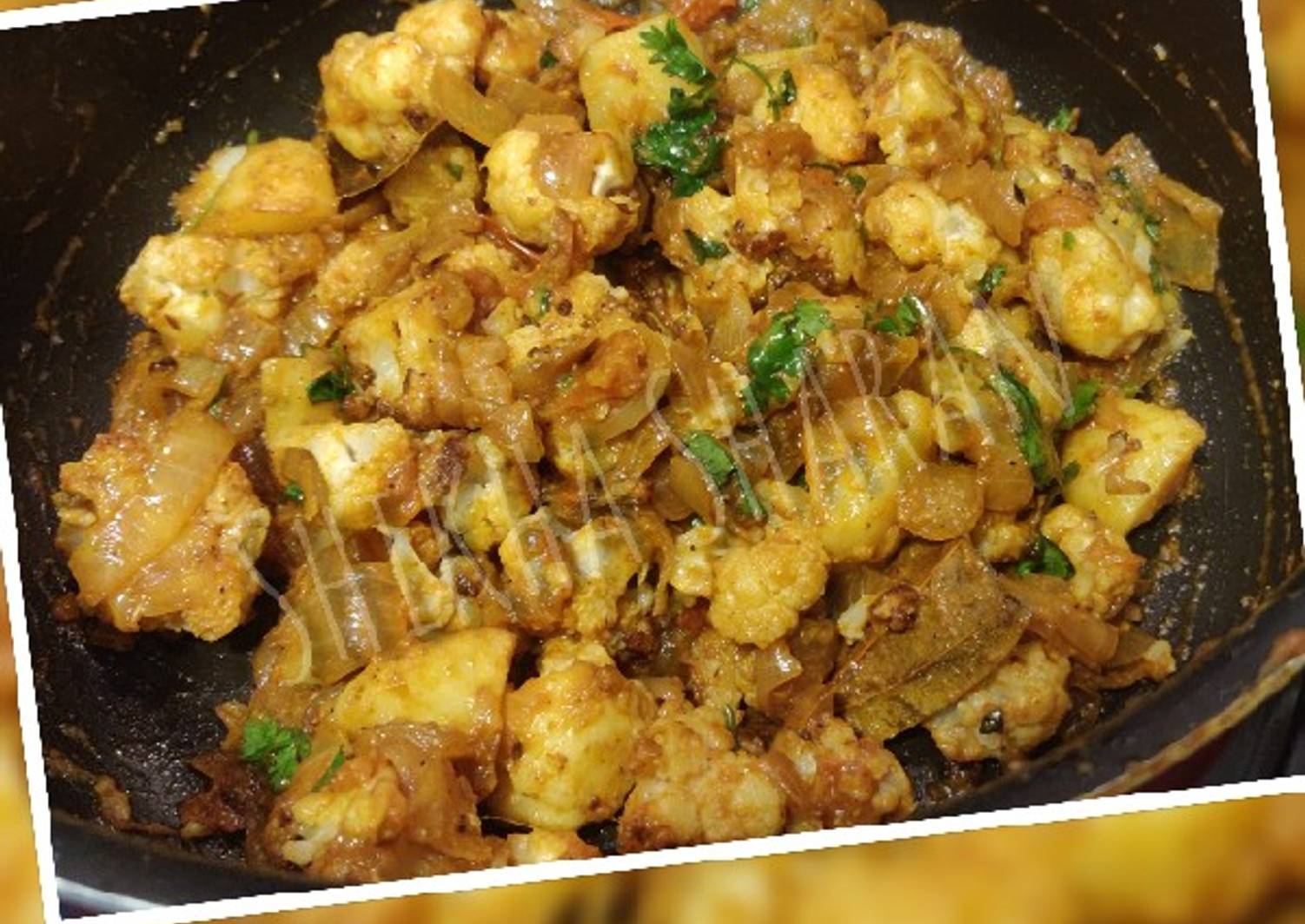 Bhuna aloo gobi Recipe by Shikha Sharan - Cookpad