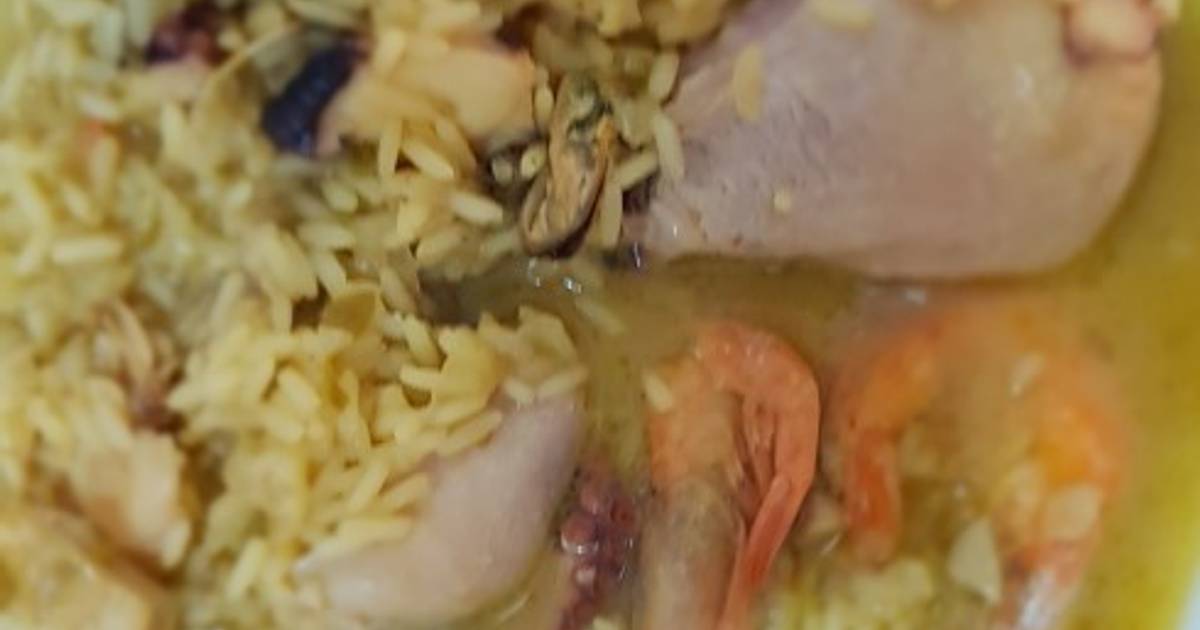 Arroz con pollo y marisco Receta de Mari Cruz- Cookpad