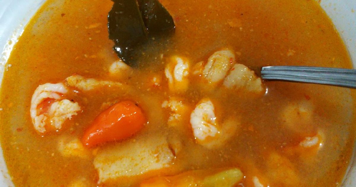 Resep Sup Tomyam oleh Isti Subiantoro - Cookpad