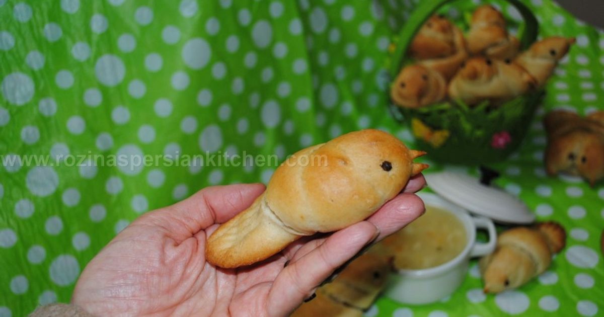Bird Shaped Bread Recipe by Rozina Dinaa - Cookpad