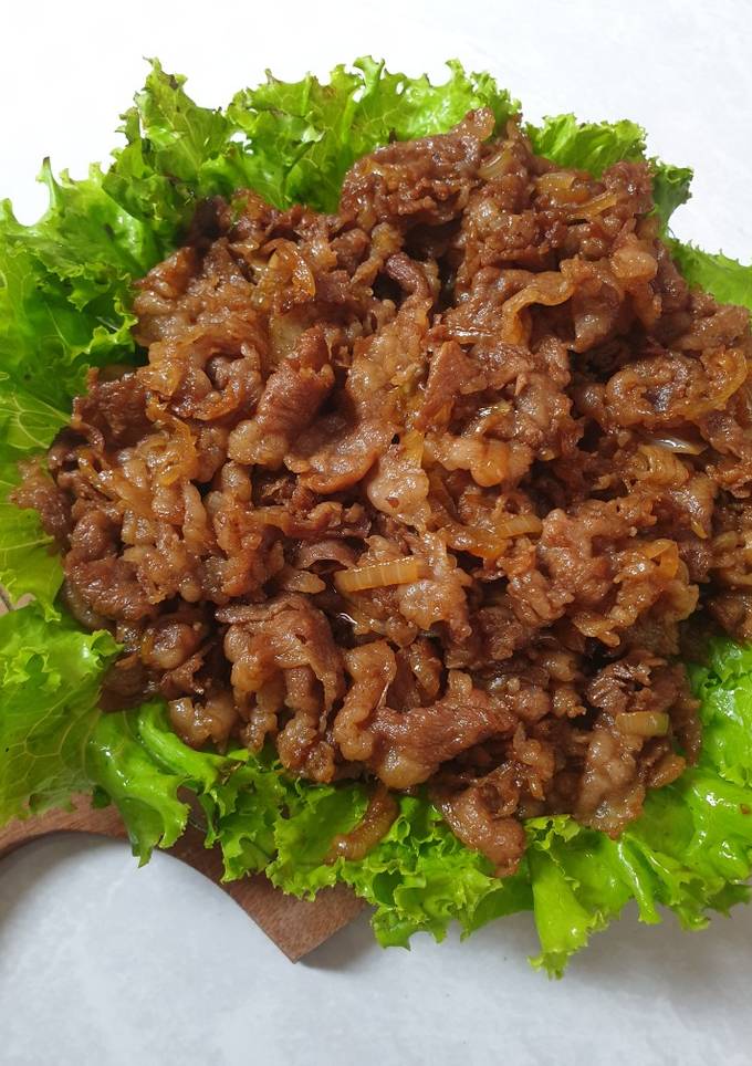 Resep Teriyaki beef rumahan ala yoshinoya oleh ekkkesia - Cookpad