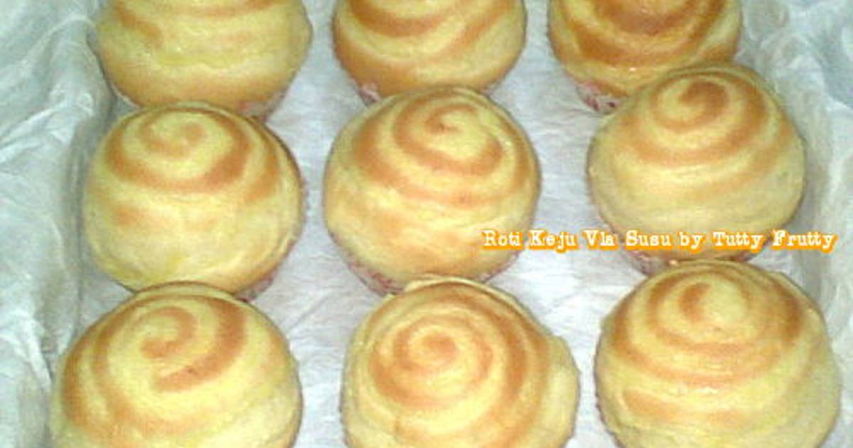 Resep Roti Keju Vla Susu oleh Tutty Frutty - Cookpad