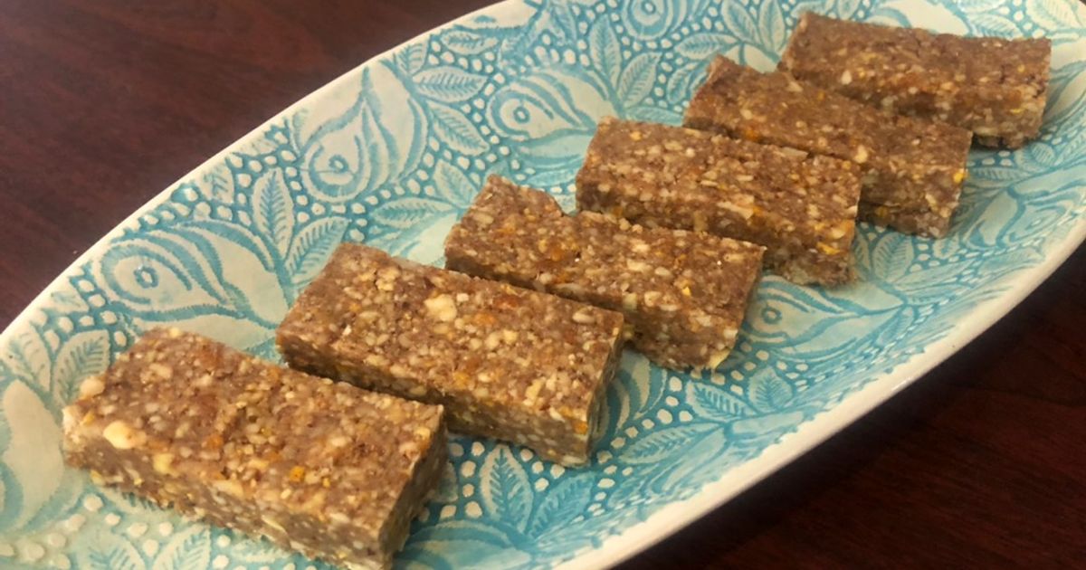 Mango Nut Protein Bars Recipe by Mara - Cookpad