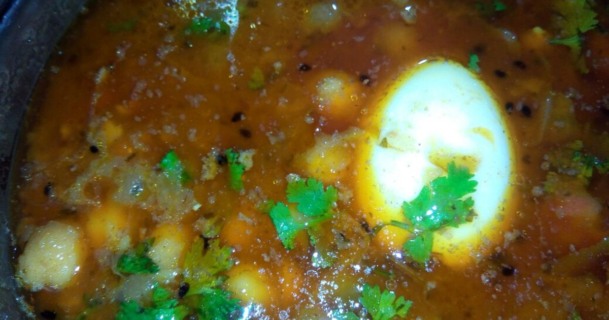 Anda Chana Recipe by Ayesha Shahid - Cookpad