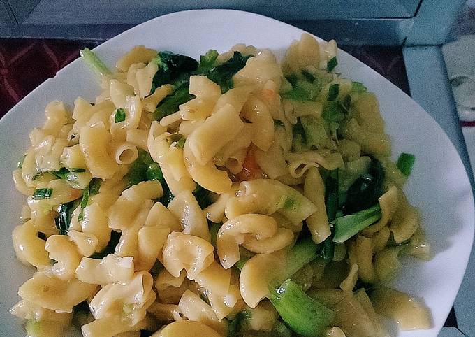 Resep Seblak makroni daun sawi oleh Neni Nurmalasari - Cookpad