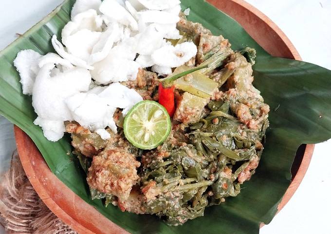 Resep Lotek Bandung oleh Desriayu - Cookpad