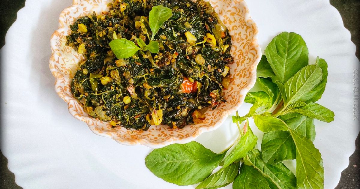 तांदुळसाची भाजी (Tandulja Bhaji Recipe In Marathi) रेसिपी Suvarna ...
