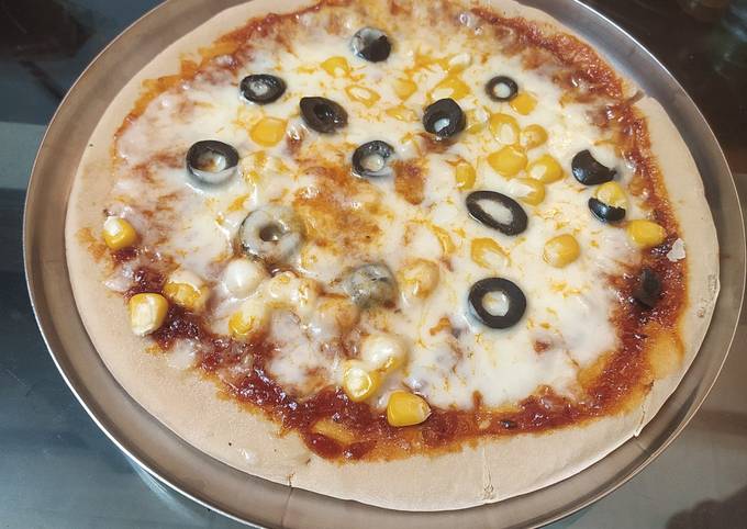 Olive & Corn Pizza Recipe by Maya's Recipe's - Cookpad