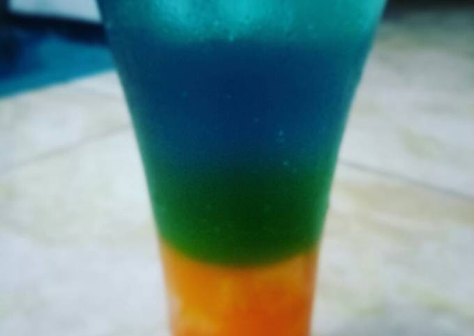 Resep Rainbow Cocktail oleh Masyrifatul Jannah - Cookpad