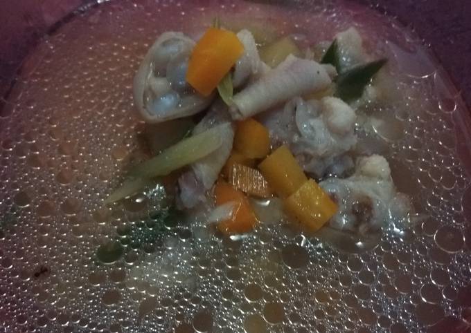 Resep Sop ceker kentang wortel oleh Riedha Rahmat - Cookpad