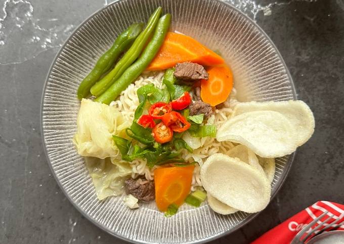 Resep Mie Sop Daging oleh Rini Dwi Astuti - Cookpad