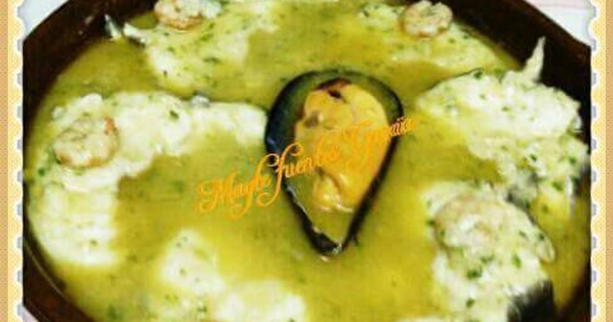 Cazuela De Congrio A La Marinera Receta de Mayte Fuentes Garcia- Cookpad