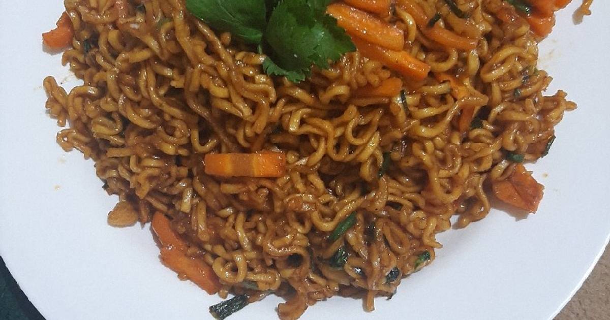 Resep Mie goreng ala solaria oleh Shella Desy Anggraeni - Cookpad
