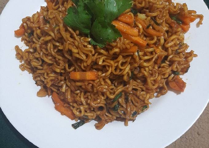 Resep Mie goreng ala solaria oleh Shella Desy Anggraeni - Cookpad