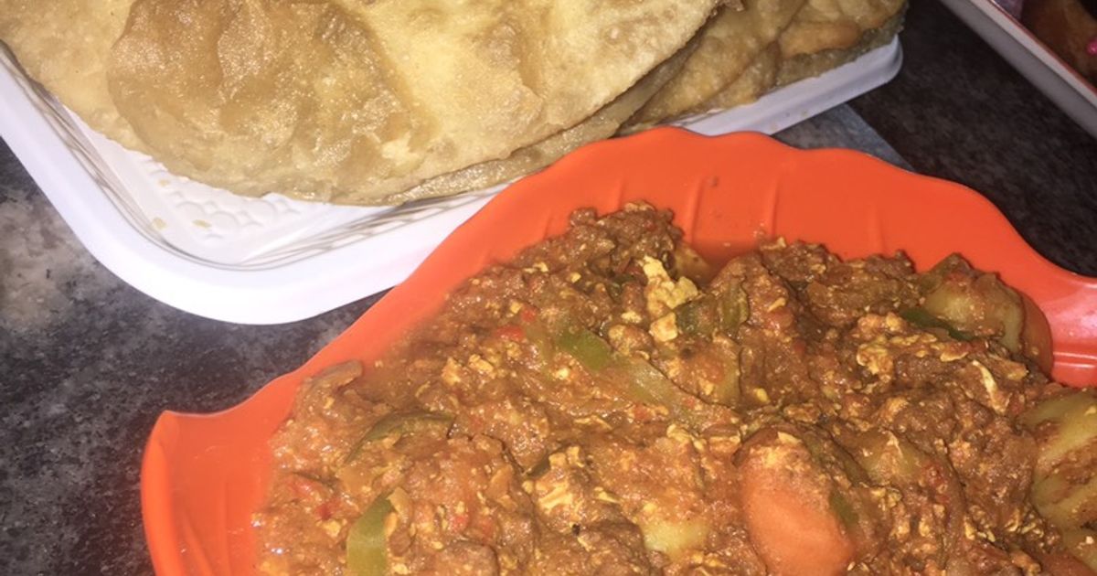 Fried Chappati And Vegetable Minced Meat Sauce Recipe by Golden_bites ...