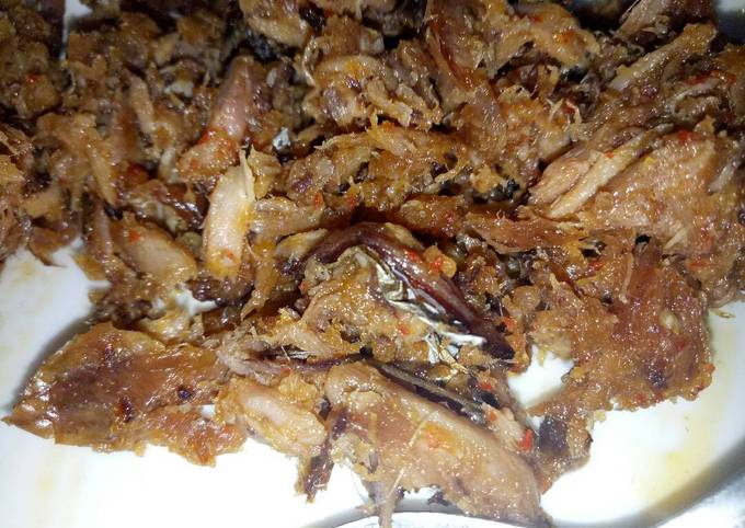 Resep Cakalang asap bumbu balado oleh ningsi - Cookpad