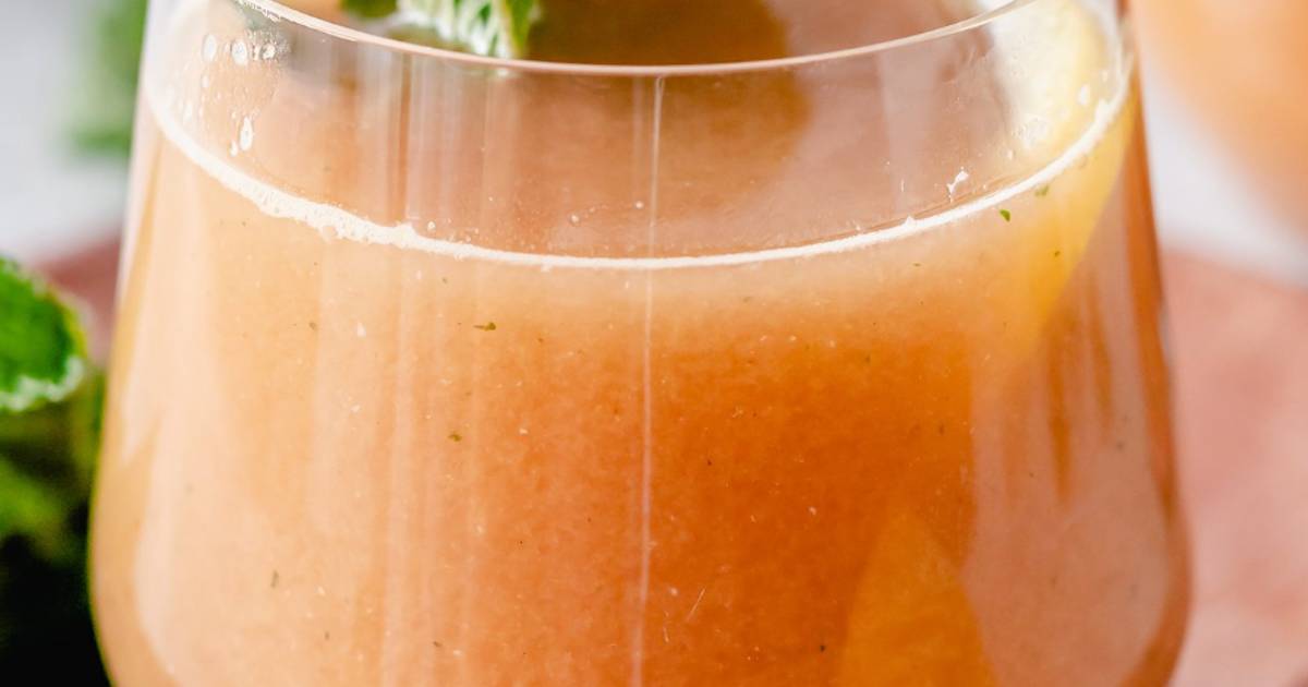 Sumo de Magostão, limão e menta Receita por Laura Aragão - Cookpad