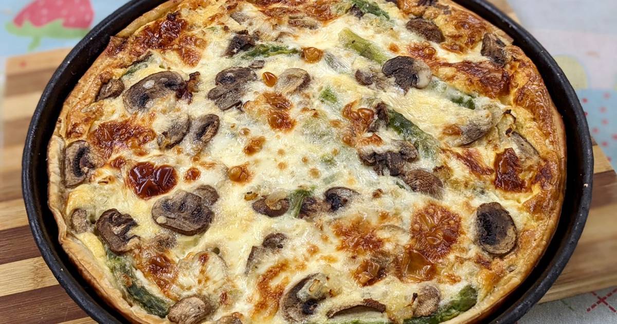 Tarta de espárragos y champiñones 🍄 Receta de Norali - Cookpad