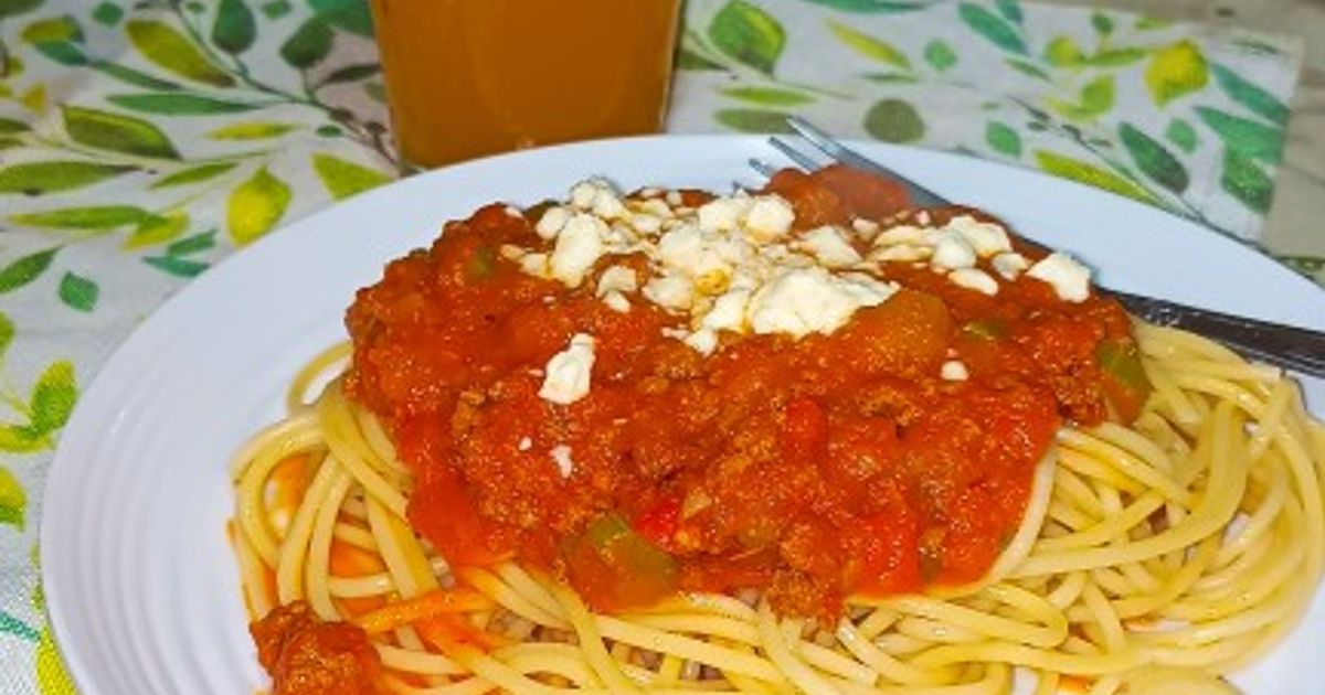 Fideos Con Salsa De Carne Receta de Rose Marye- Cookpad