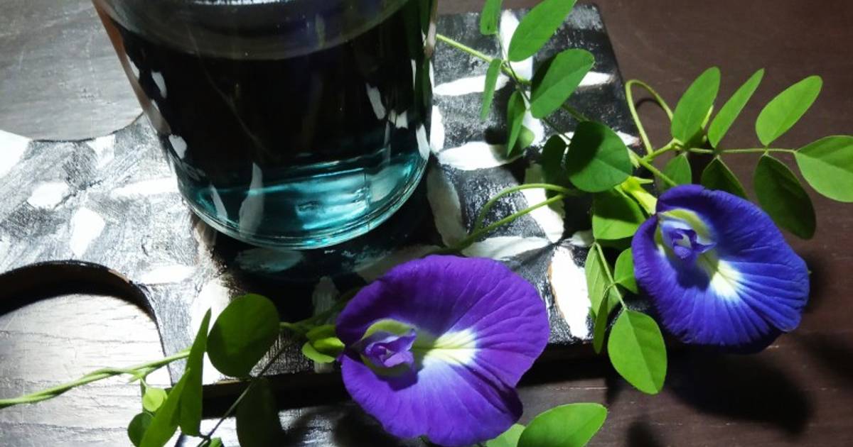 Resep Teh Bunga Telang Pandan oleh Tari Kayat - Cookpad