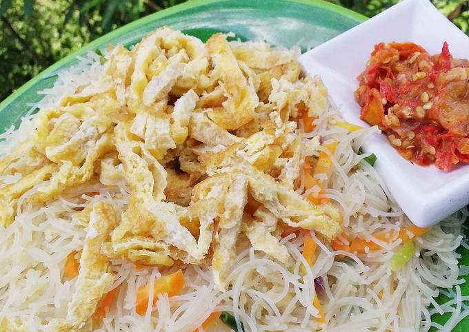Resep Bihun goreng kampung oleh Pawone Ikaesthri - Cookpad