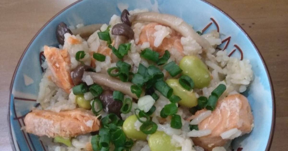 Resep Japanese salmon rice oleh Murtopingah - Cookpad