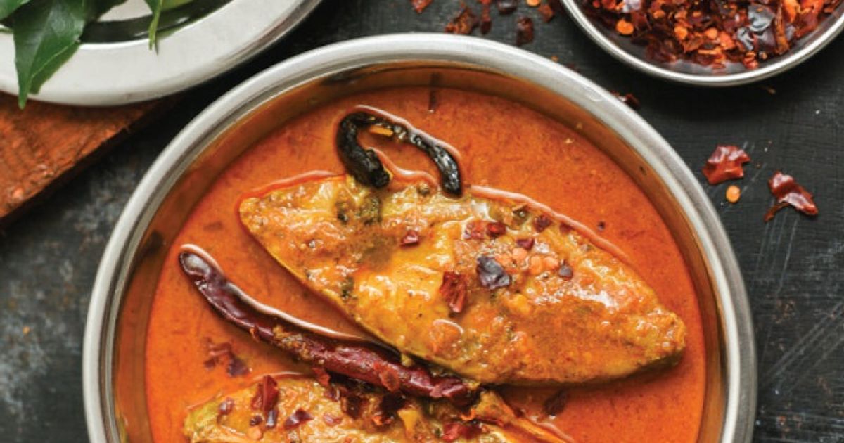 Bengali Style Catla Fish Curry (Without Head Pieces) Recipe by Preeti J ...