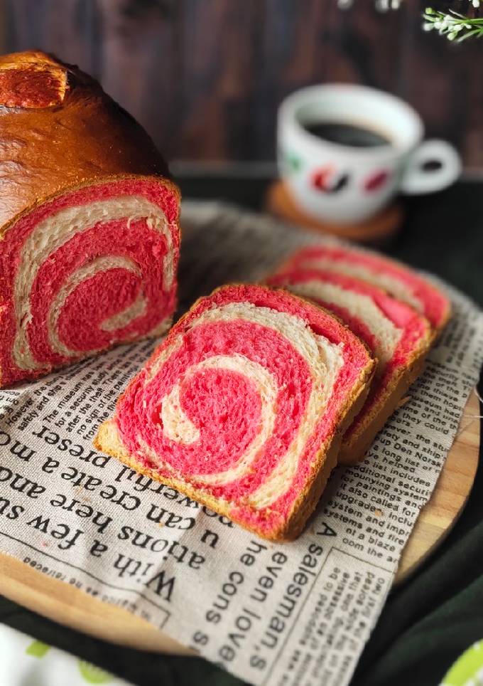 Resep Roti Tawar Merah Putih oleh Mira Rozanna - Cookpad