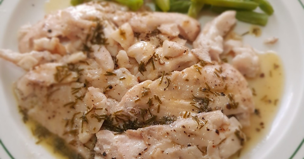 Filete De Robalo Con Salsa De Cebollín Y Vino Blanco Receta de LuzMa SG ...