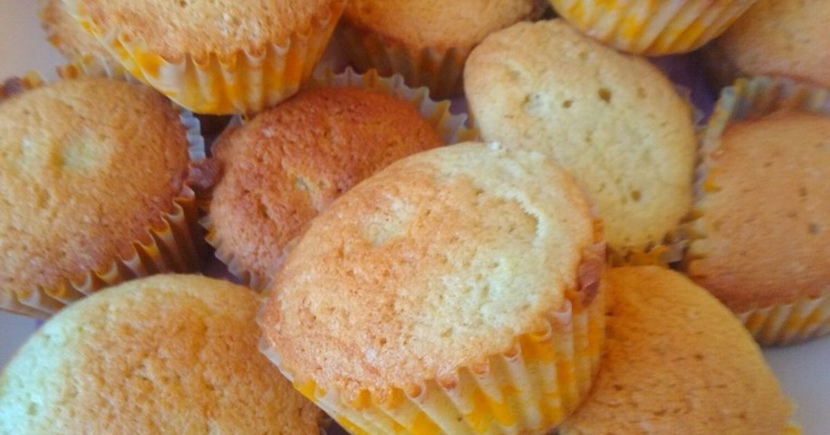 Vanilla Cake Recipe by A.zees cakes and more - Cookpad