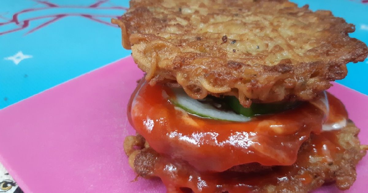Resep Burger Mie oleh andhini kumala - Cookpad