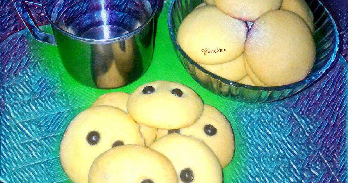 Resep Butter cookies oleh caroline Tina (宜 祥） - Cookpad