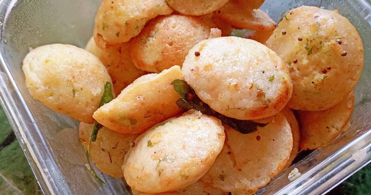 Semolina Uppam rolls Recipe by Pinki Banerjee - Cookpad
