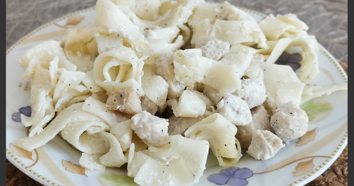 Tejfölös Csirkemell Széles Metélt Tésztával | Andi receptje - Cookpad ...