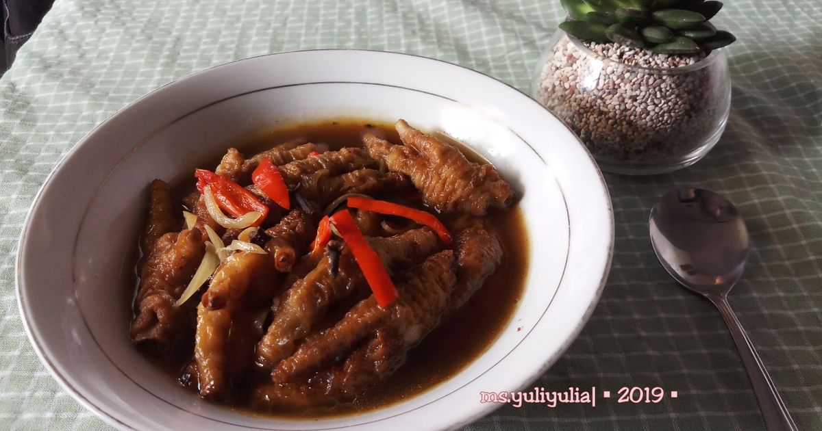 Resep Semur Ceker Ayam Aka Dimsum Manis oleh ms.yuliyulia - Cookpad