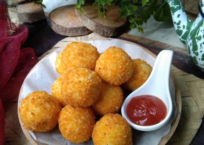 Resep Potato cheese ball oleh Mak Win - Cookpad
