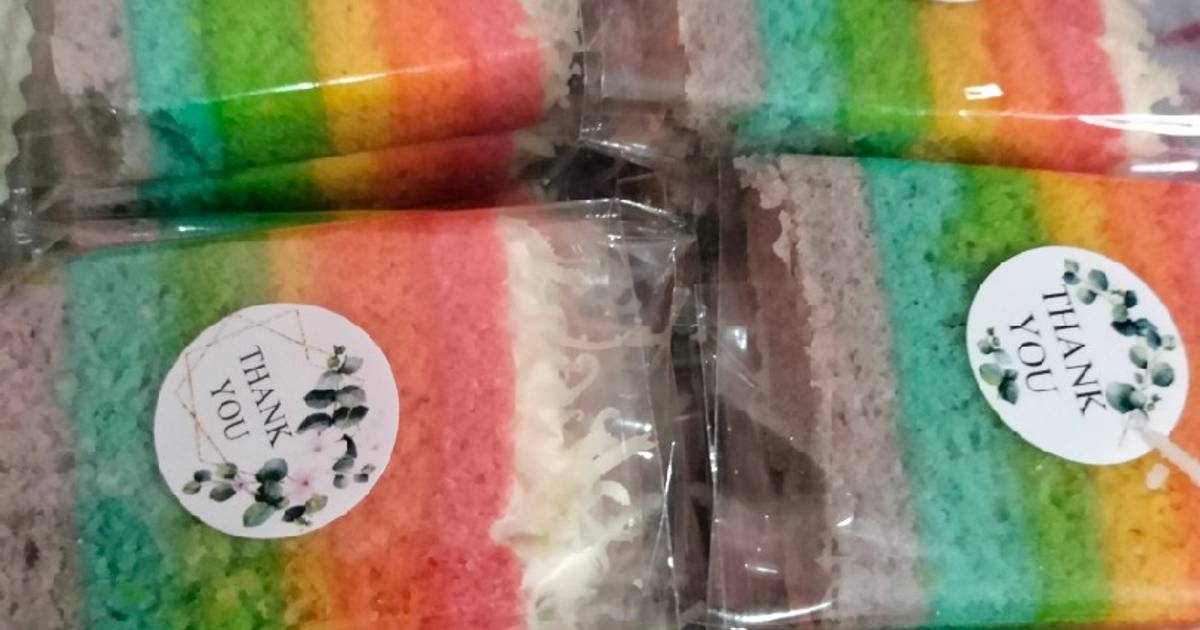 Resep Rainbow Cake Potong oleh Rita_Manik - Cookpad