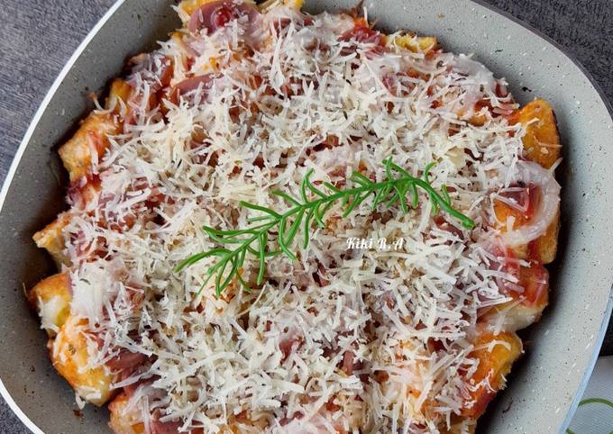 Resep Pizza Roti Tawar oleh Dapur Amalia Rizki - Cookpad