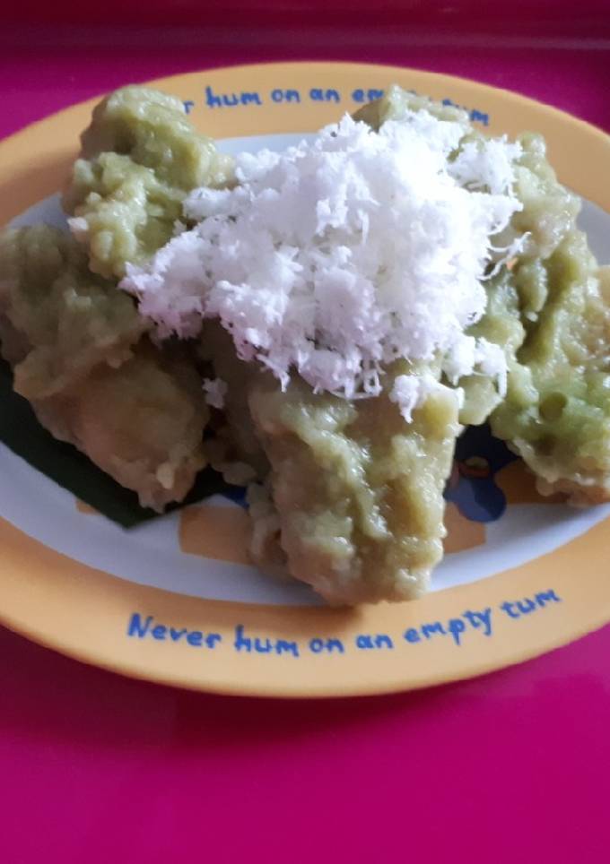 Resep Jaje pisang rai daun suji 😊 oleh ayu mariadi - Cookpad
