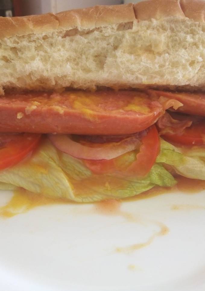Messy Bread Roll Sandwich Recipe by Pure - Cookpad