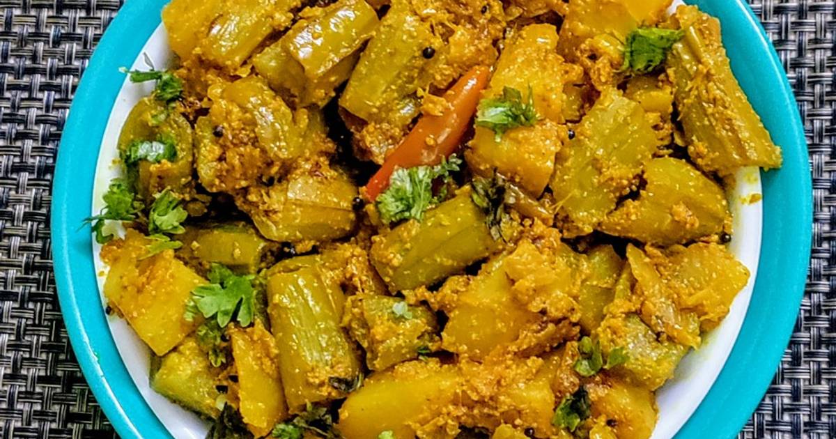 Turai(Ridge gourd) Posto(Poppy seeds) Recipe by Dr.Madhumita Mishra ...