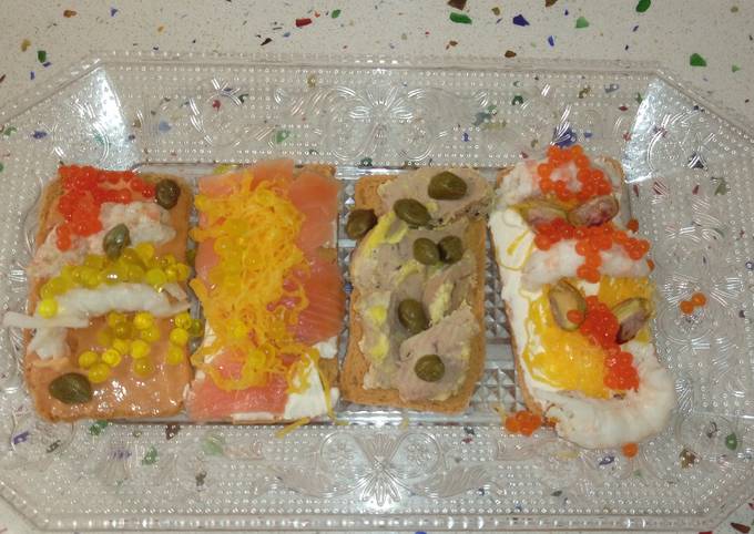 Mini tostas variadas Receta de Mari J.- Cookpad