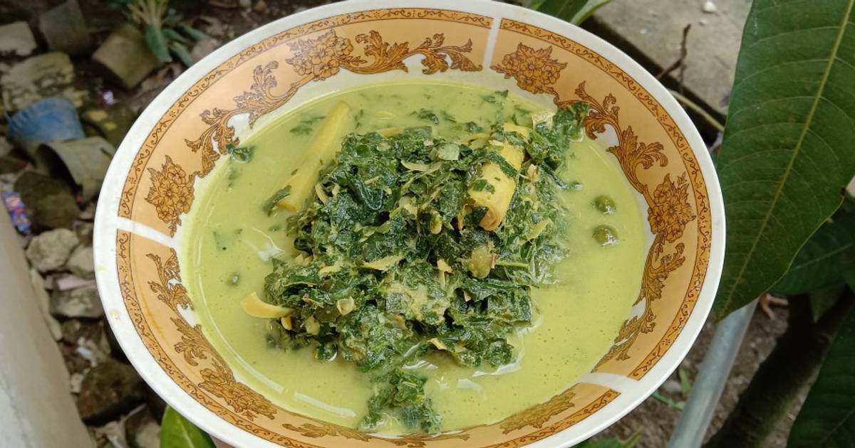 Resep Daun Ubi Tumbuk oleh Danvia Kitchen - Cookpad