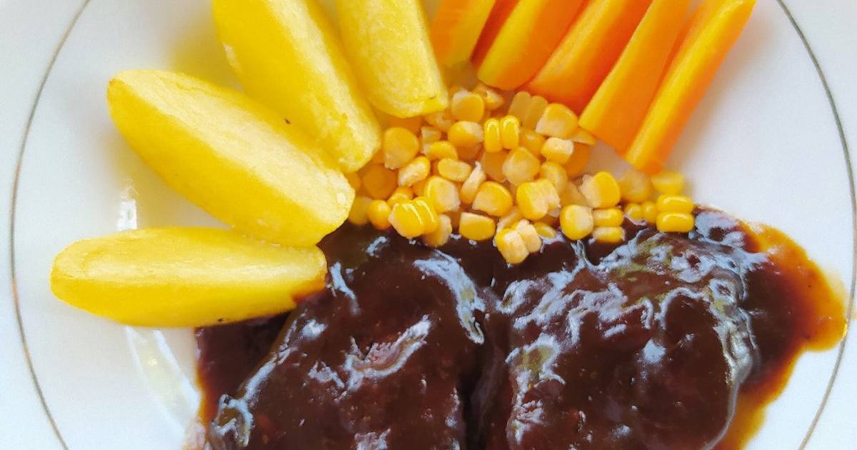 Resep Beef Steak With Blackpepper Souce oleh Yashinta Wardani - Cookpad