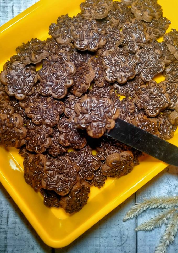 Resipi Biskut Chocolate Rice oleh shazrina - Cookpad