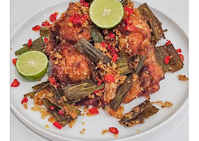 Resep Ayam Goreng Pandan oleh Christa - Cookpad