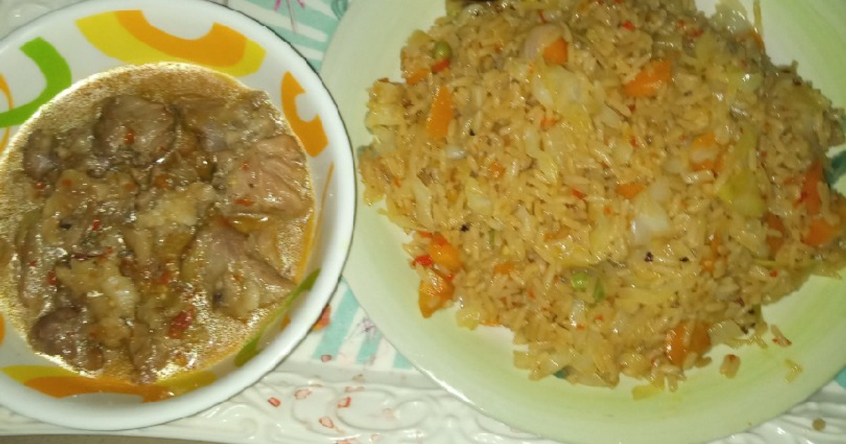 Jollof Rice With Pepper Soup Recipe by nafeesa nuhu - Cookpad