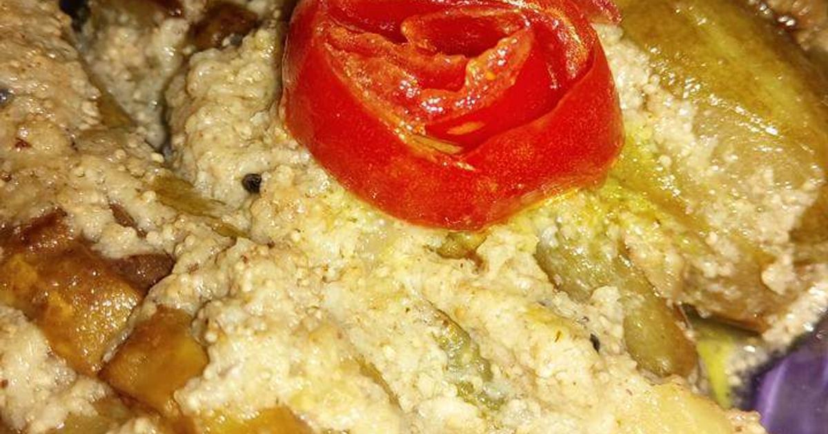Whole Pointed Gourd With Coconut & Poppy Seeds Recipe by Deepanjali Das ...