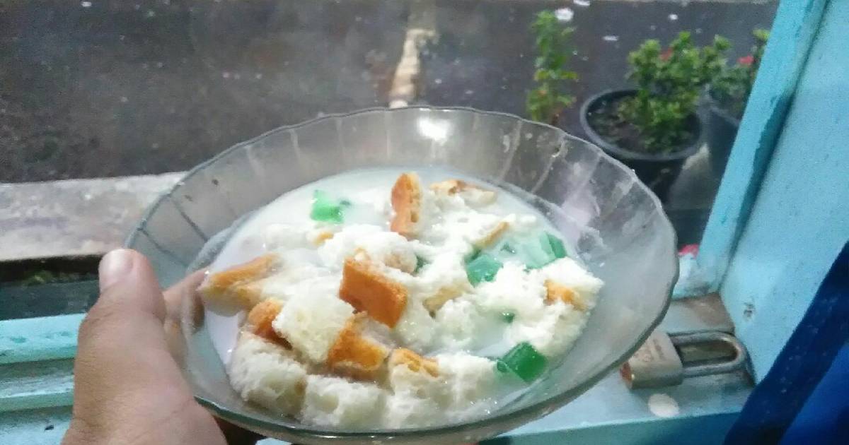 Resep Wedang Roti Made In Sendiri😁 oleh Rina Prayogo - Cookpad